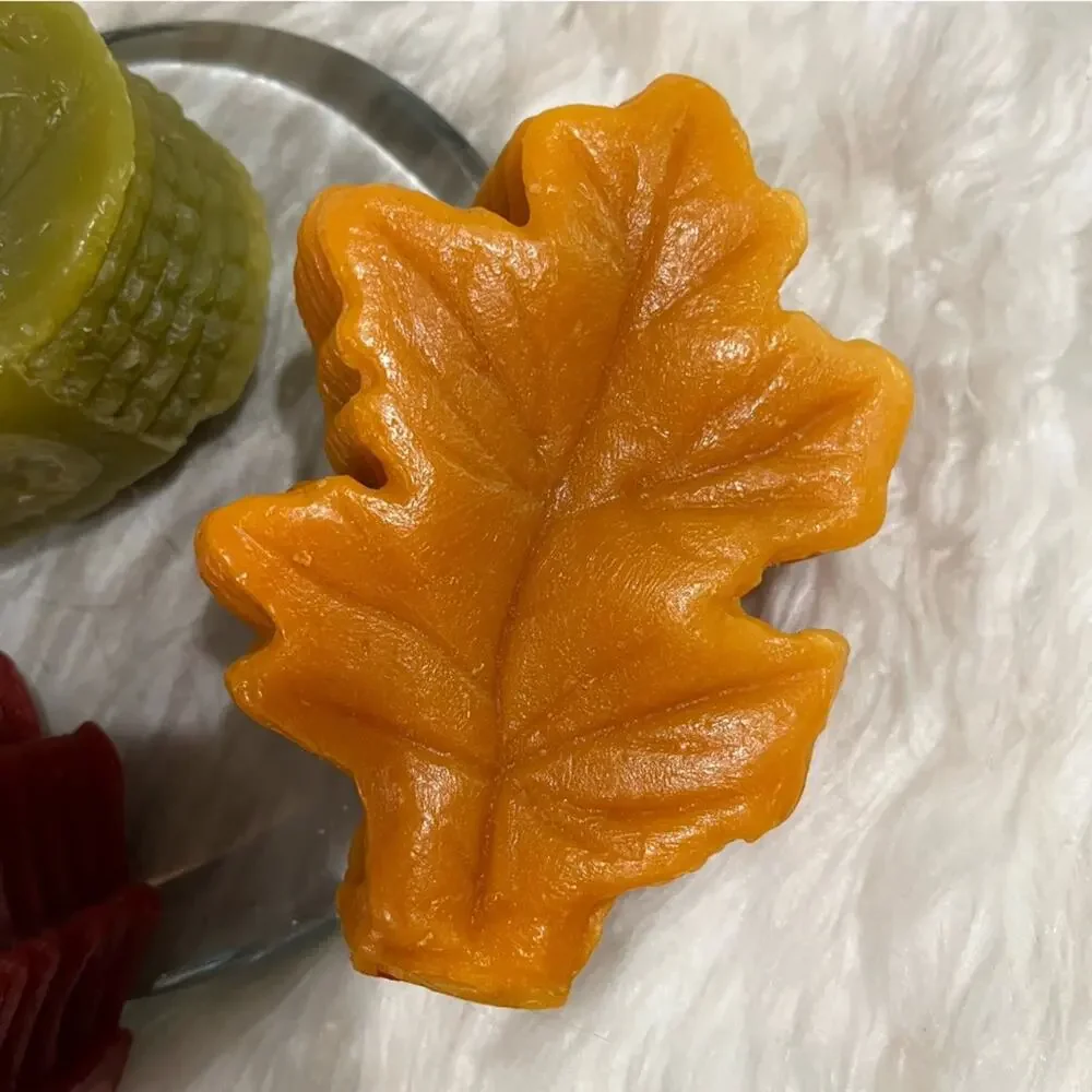 Pottery Barn | Accents | New Pottery Barn Tonal Autumnal Leaves Rippled ...